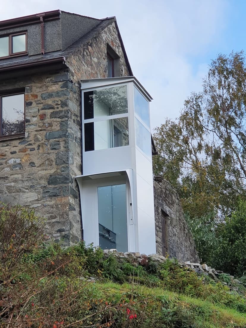 Professionals | Architects & Builders | Cibes Symmetry